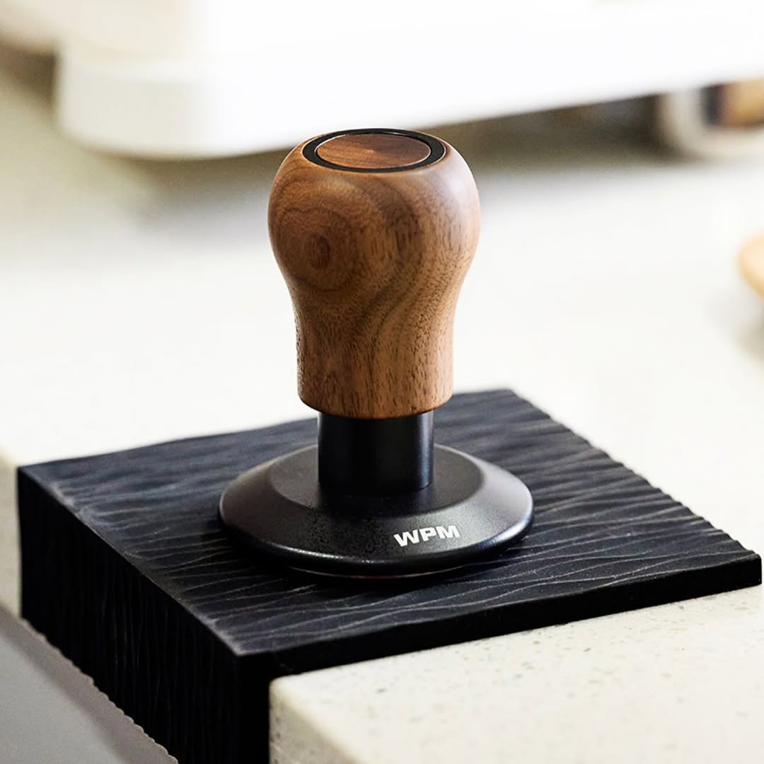 Spring Loaded Tamper with Wooden Handle (58mm) – WPM